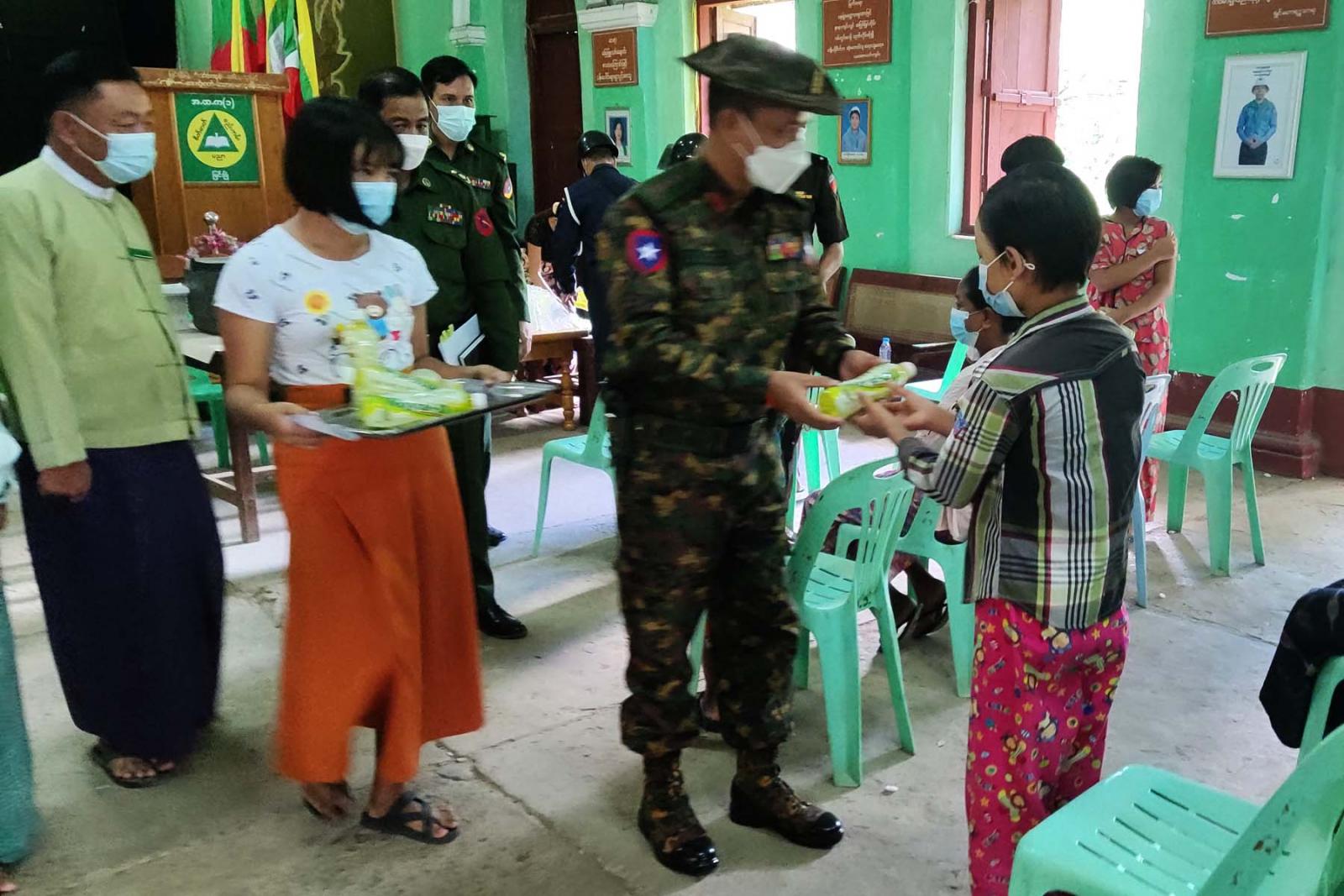 မြင်းခြံမြို့တွင် အသက် ၁၂ နှစ်နှင့်အထက် ကျောင်းသား ကျောင်းသူများအား